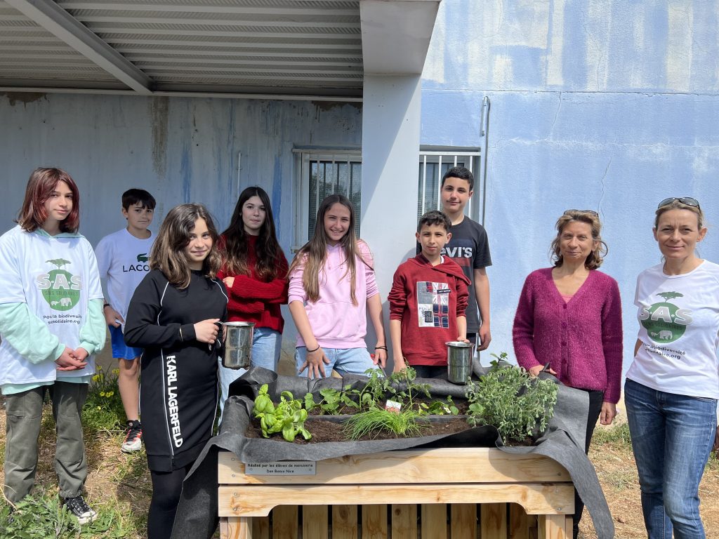 Un projet de jardin potager pédagogique enrichit les établissements ...