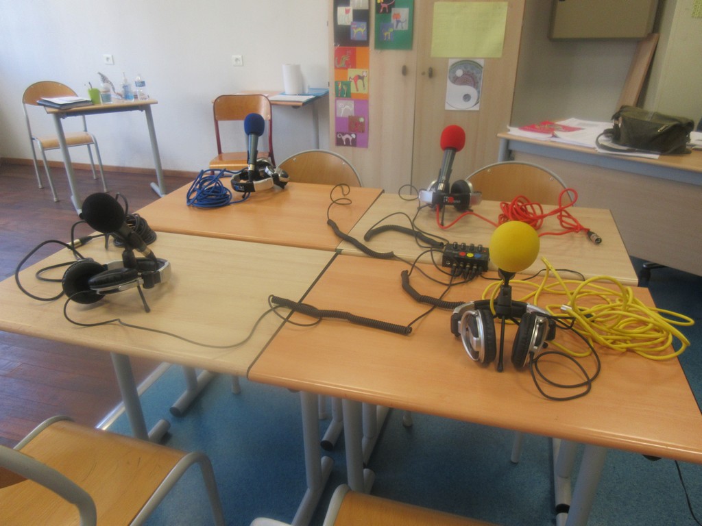 Montage en image d’un plateau radio – AriaNice Radio